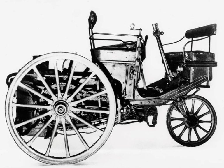 Peugeot history - Sub Sahara - Peugeot